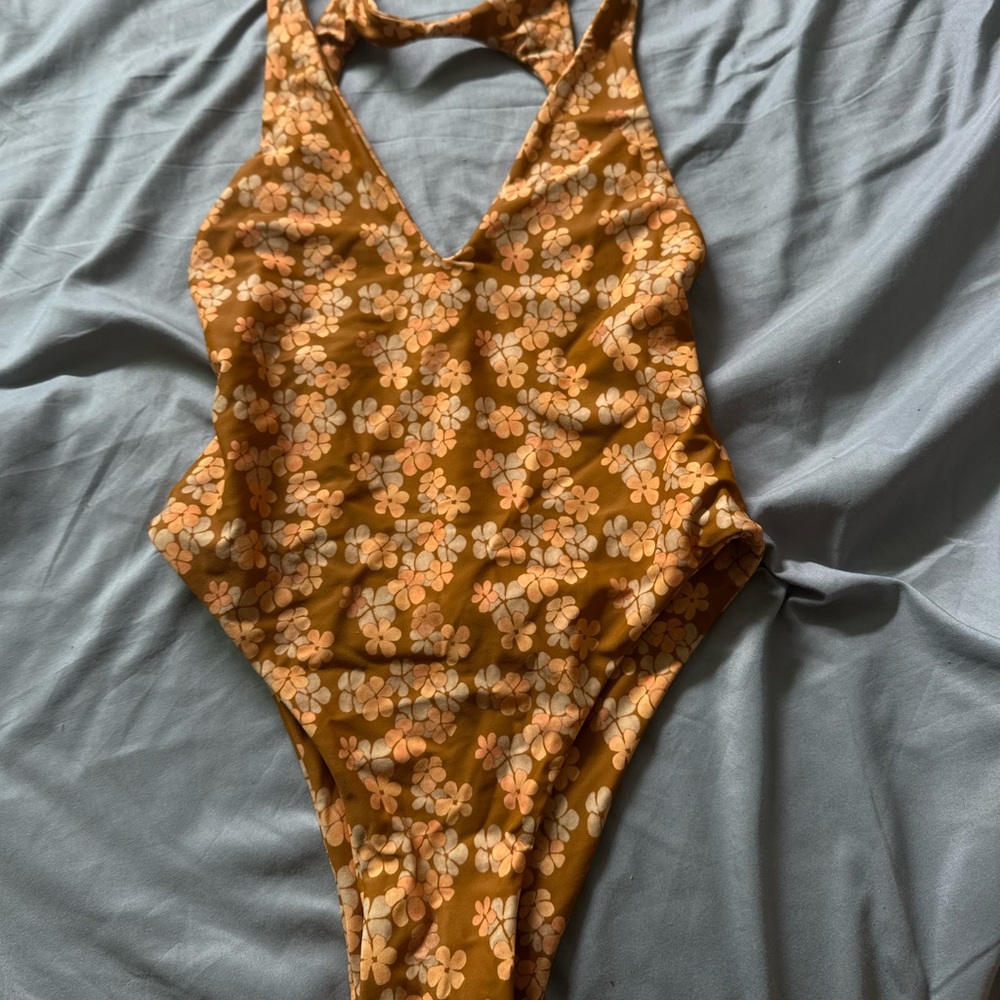 Lei Benoa One Piece - Gem